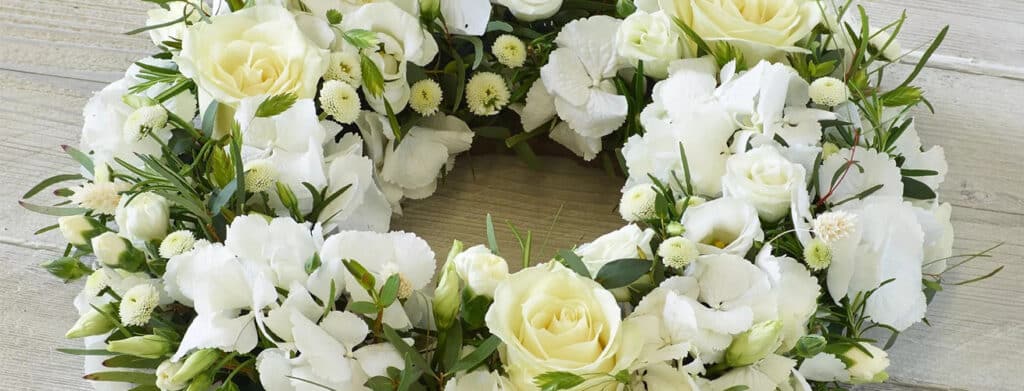 Sympathy Flowers Etiquette: What to Send and When